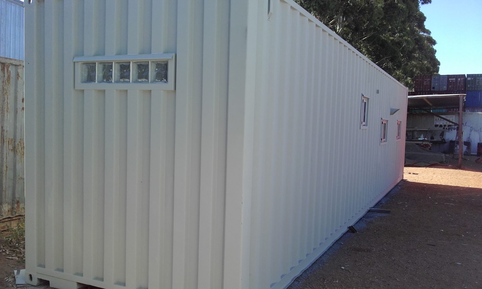 Jacarandá – Multicontainer